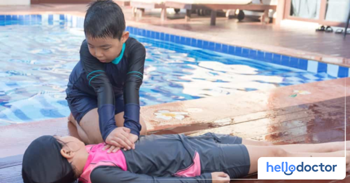 How To Save A Drowning Child: First Aid Tips To Know