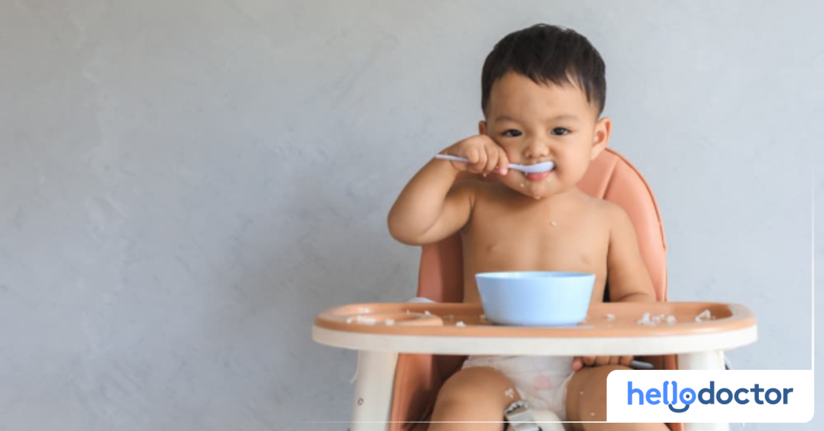 A Complete Guide to Teaching Your Baby to Self-Feed