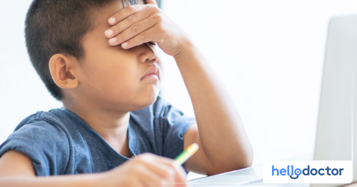 Managing Problems Faced by Students in Online Classes